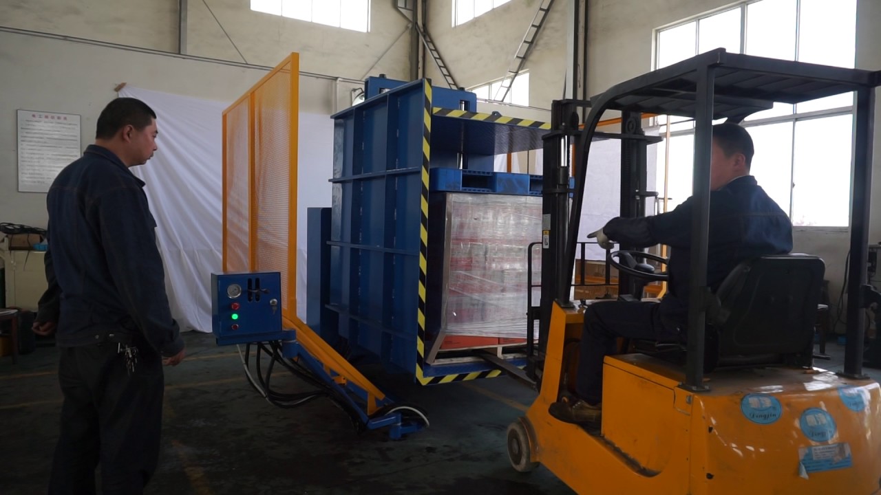 Pallet Turning Inverter 2 - Bag packing and packing line